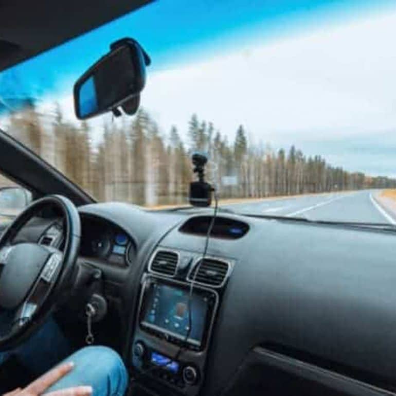 Windscreen Repair and Replacement Services in Melbourne